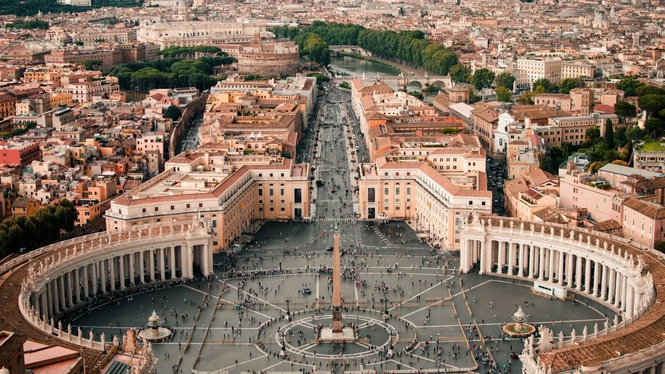 Italy: A Journey into the Heart of Culture, Nature, and Lifestyle ...